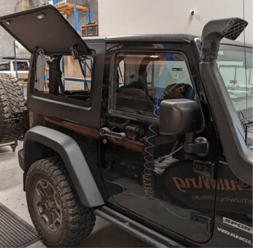 Gullwing Window – Jeep Wrangler JK (2 door) 11-18 – Emuwing – Revolve4x4